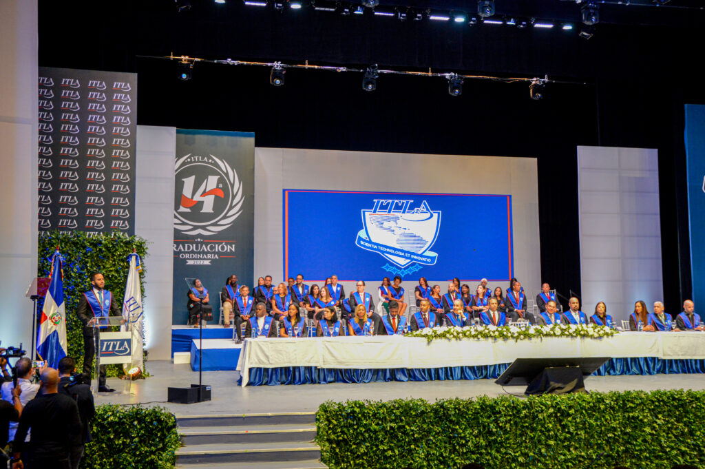 ITLA gradúa 546 nuevos profesionales tecnológicos