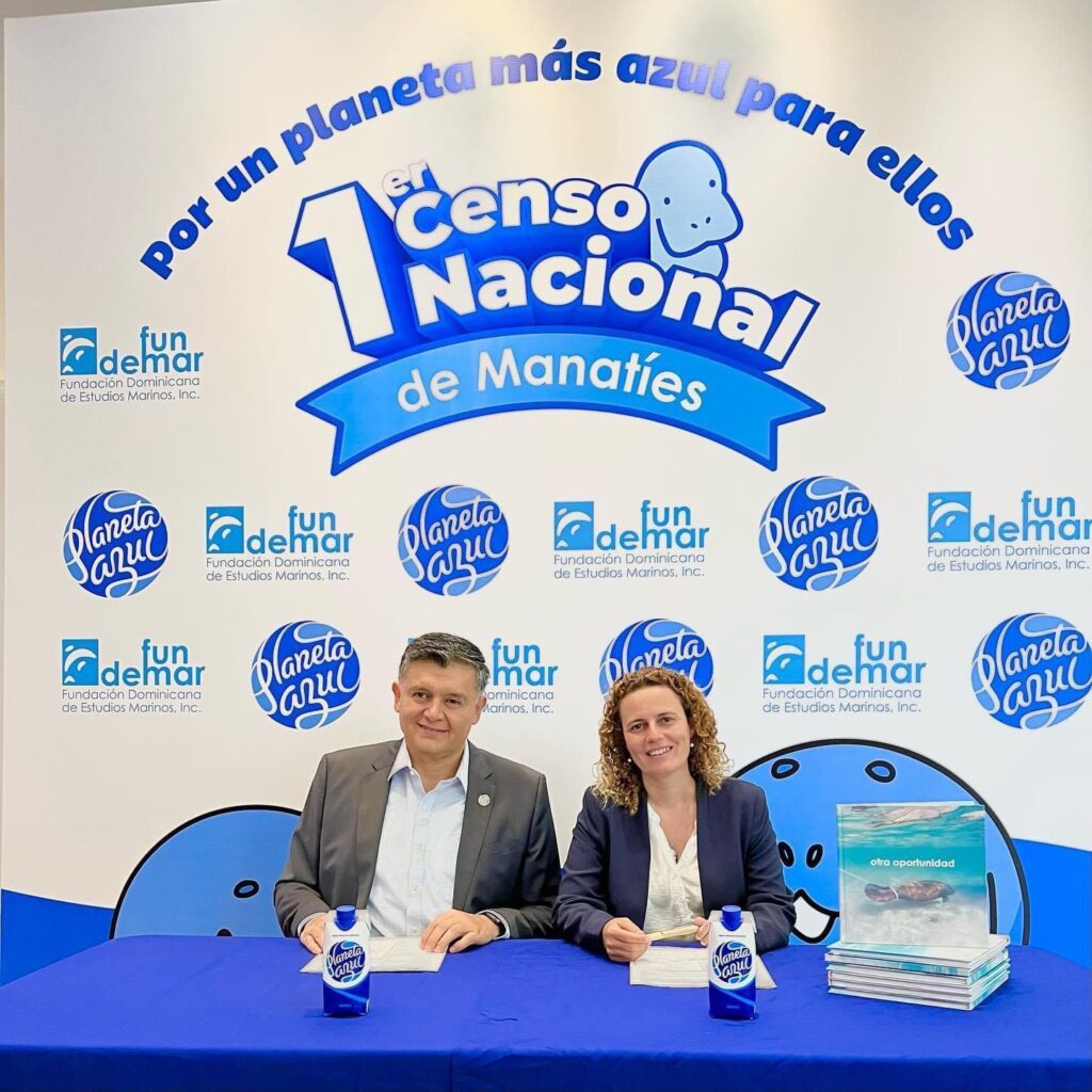 Planeta Azul y Fundemar firman convenio para proteger manatíes