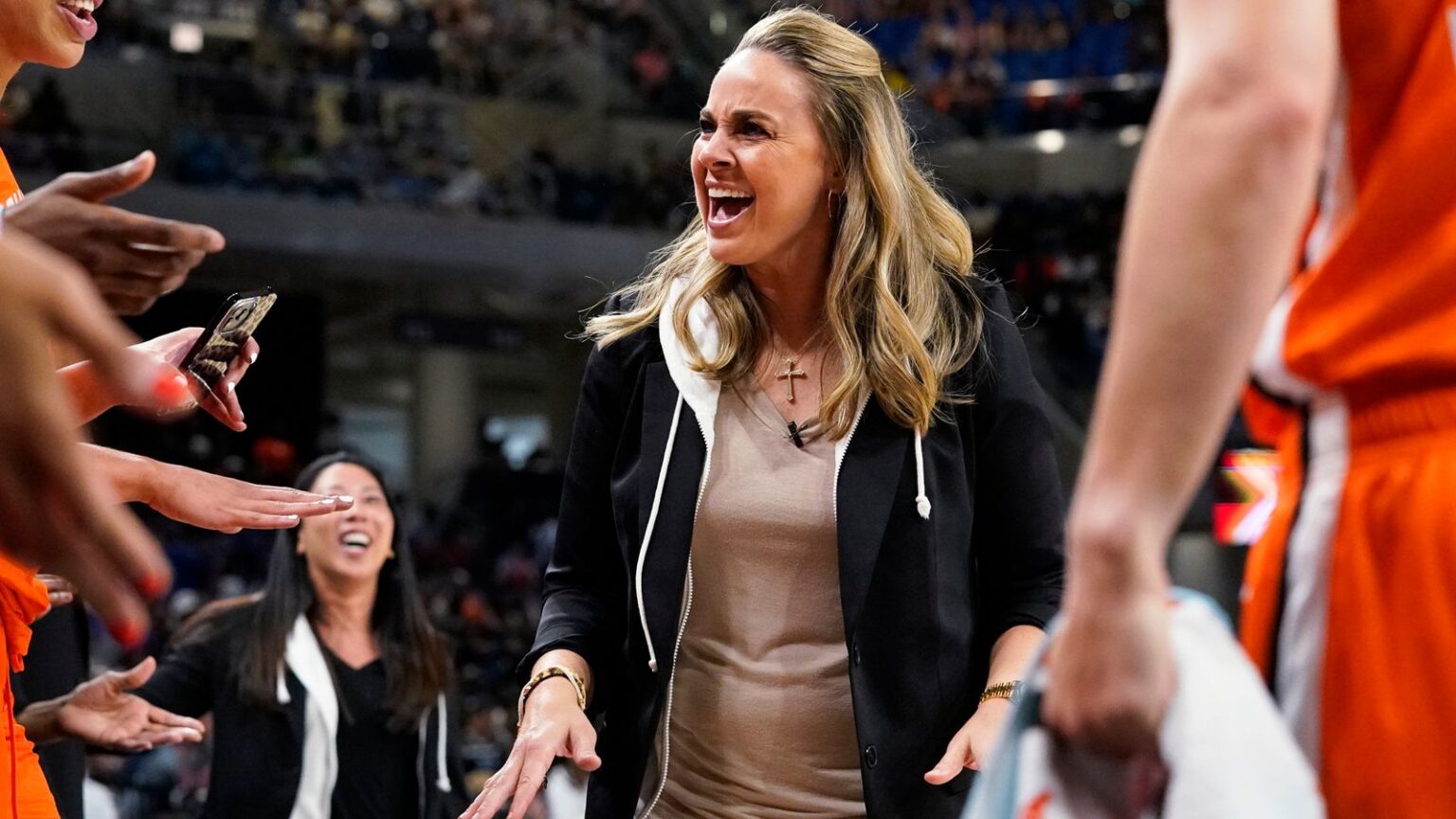 Becky Hammon lleva a Las Vegas Aces a su primer título de WNBA
