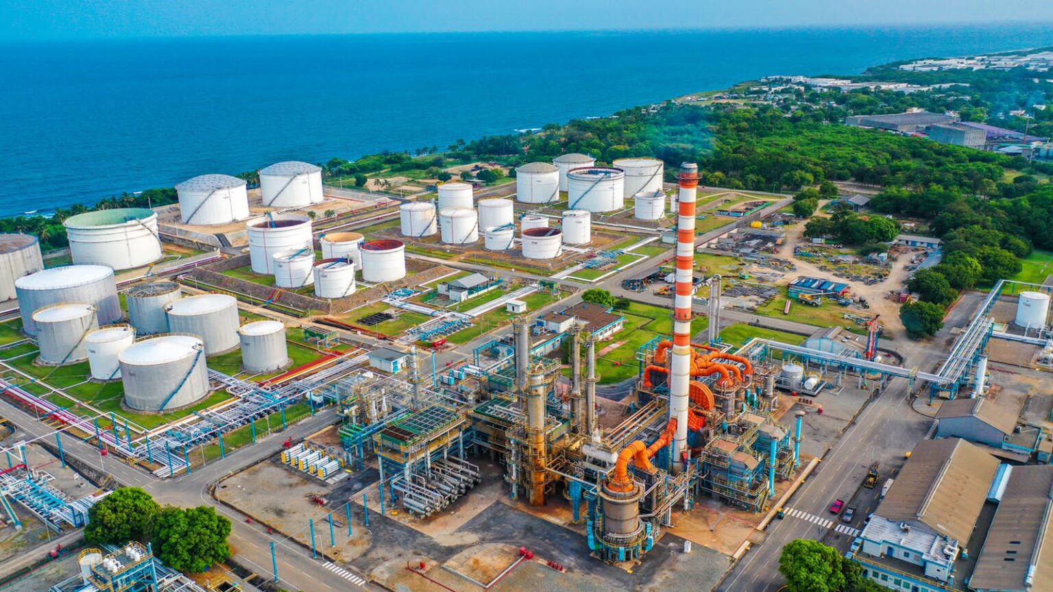 Ante paso de huracán Fiona, Refidomsa dispone suficientes reservas