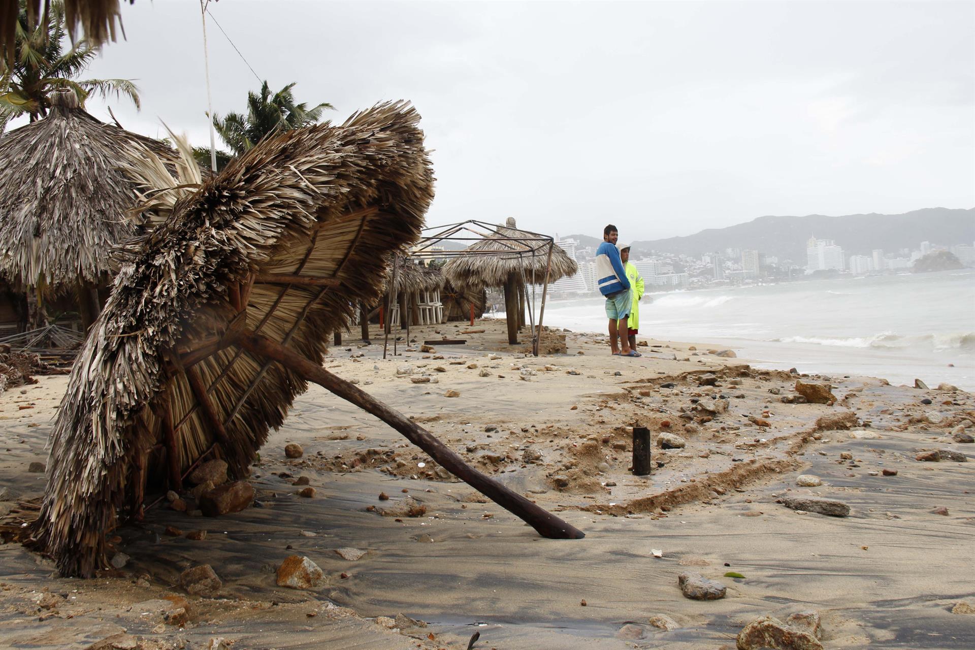 La tormenta Javier se forma cerca de las costas del Pacífico de México