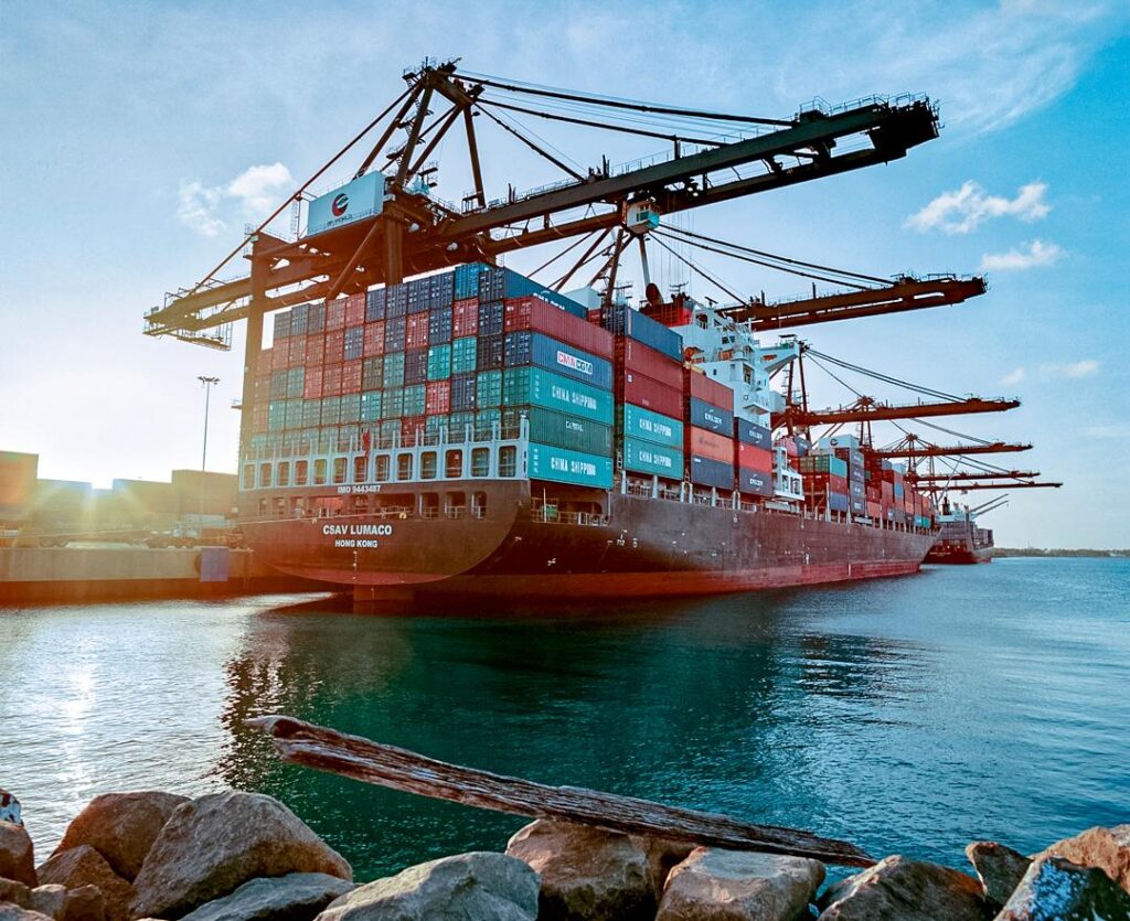 Las exportaciones dominicanas crecen 9.6% con relación al 2021