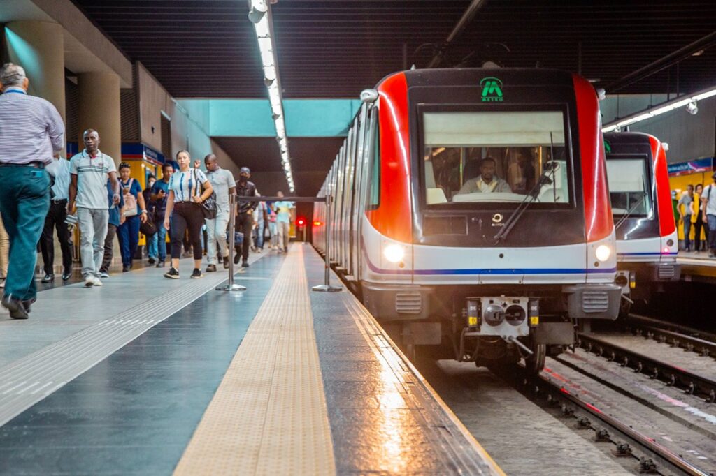 Metro de Santo Domingo extiende el horario de servicio para garantizar ...