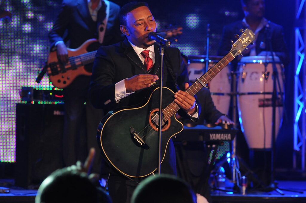 Jueza desestima orden de arresto en contra Anthony Santos