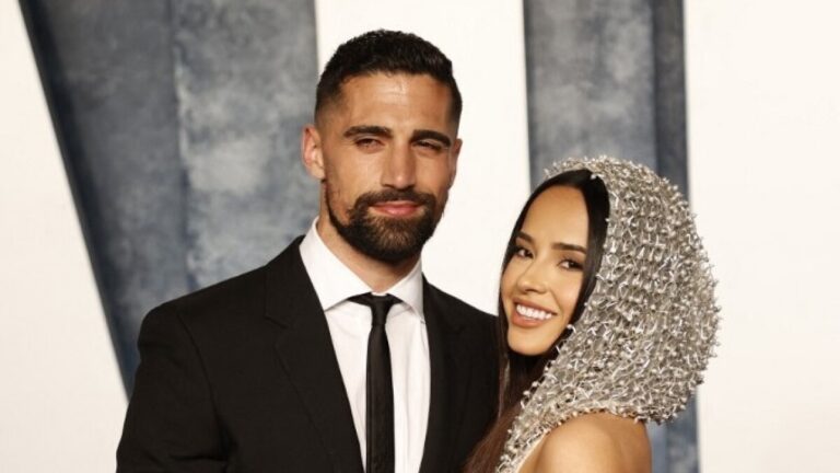 La reacción de Becky G ante los rumores de infidelidad de su novio