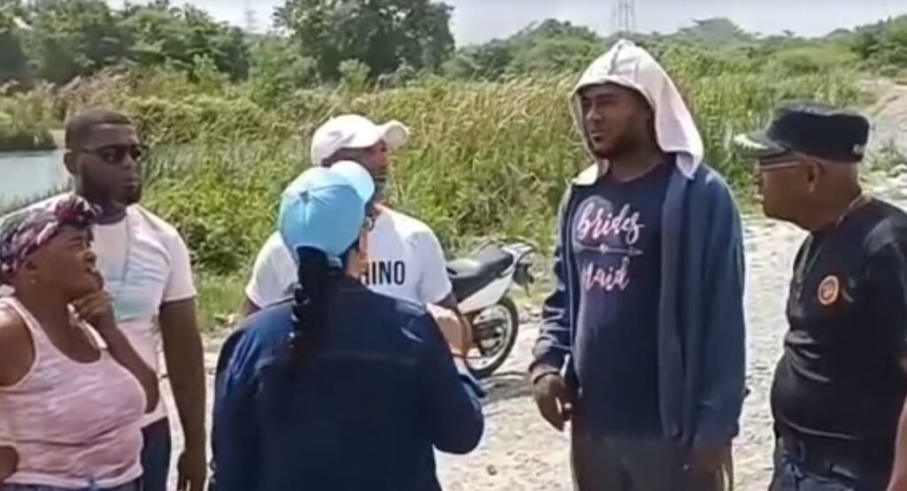 Alcaldes de Valdesia se reúnen por problemática en La Neverita