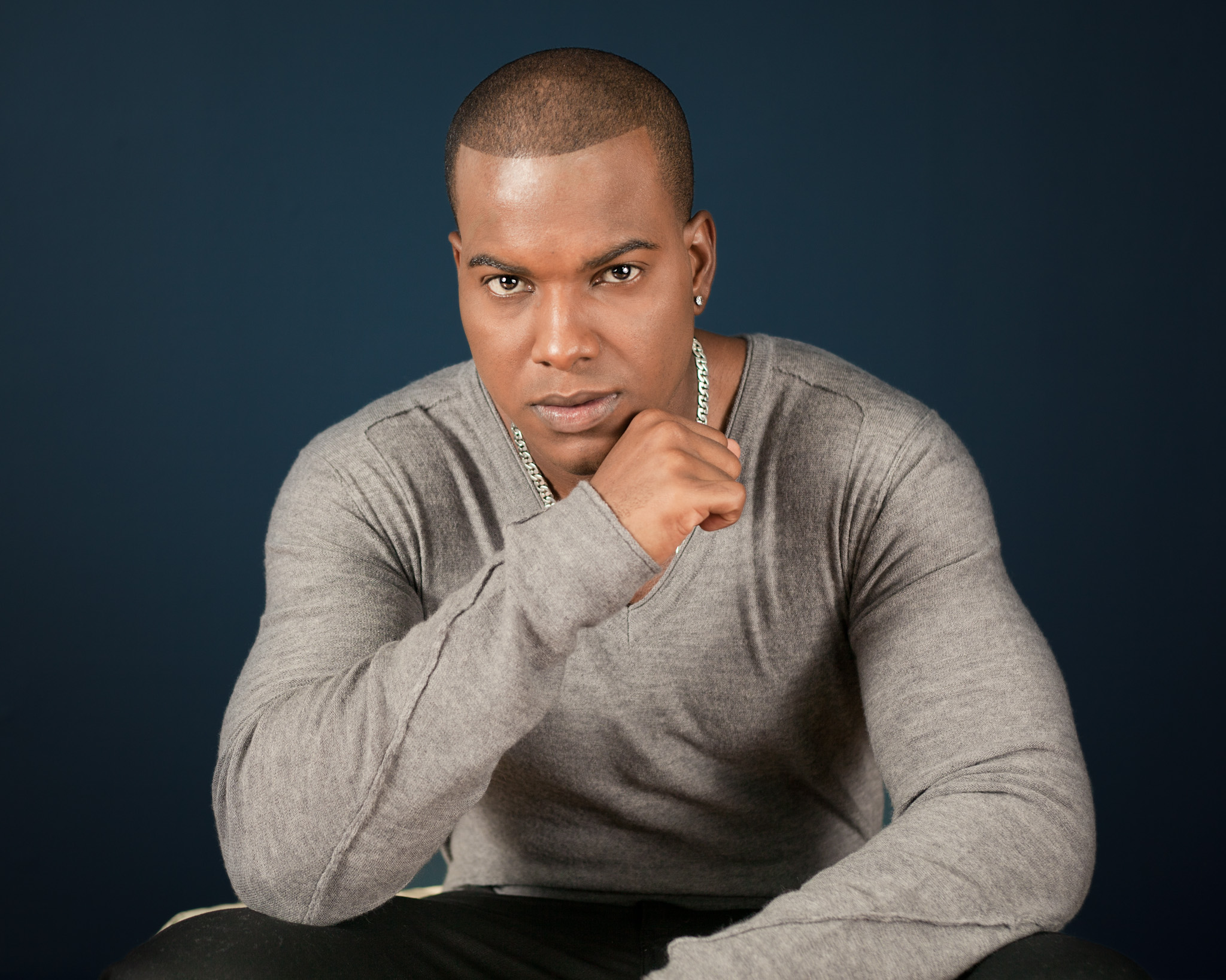 ¡Fiesta Tropicana! el nuevo sencillo de Ephrem J