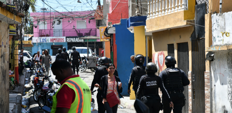 Residentes del Capotillo inseguros por las bandas criminales
