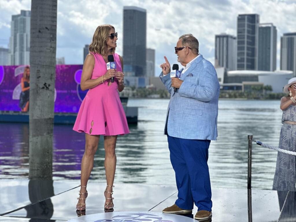 “El Gordo y La Flaca” realiza transmisión por 25 aniversario