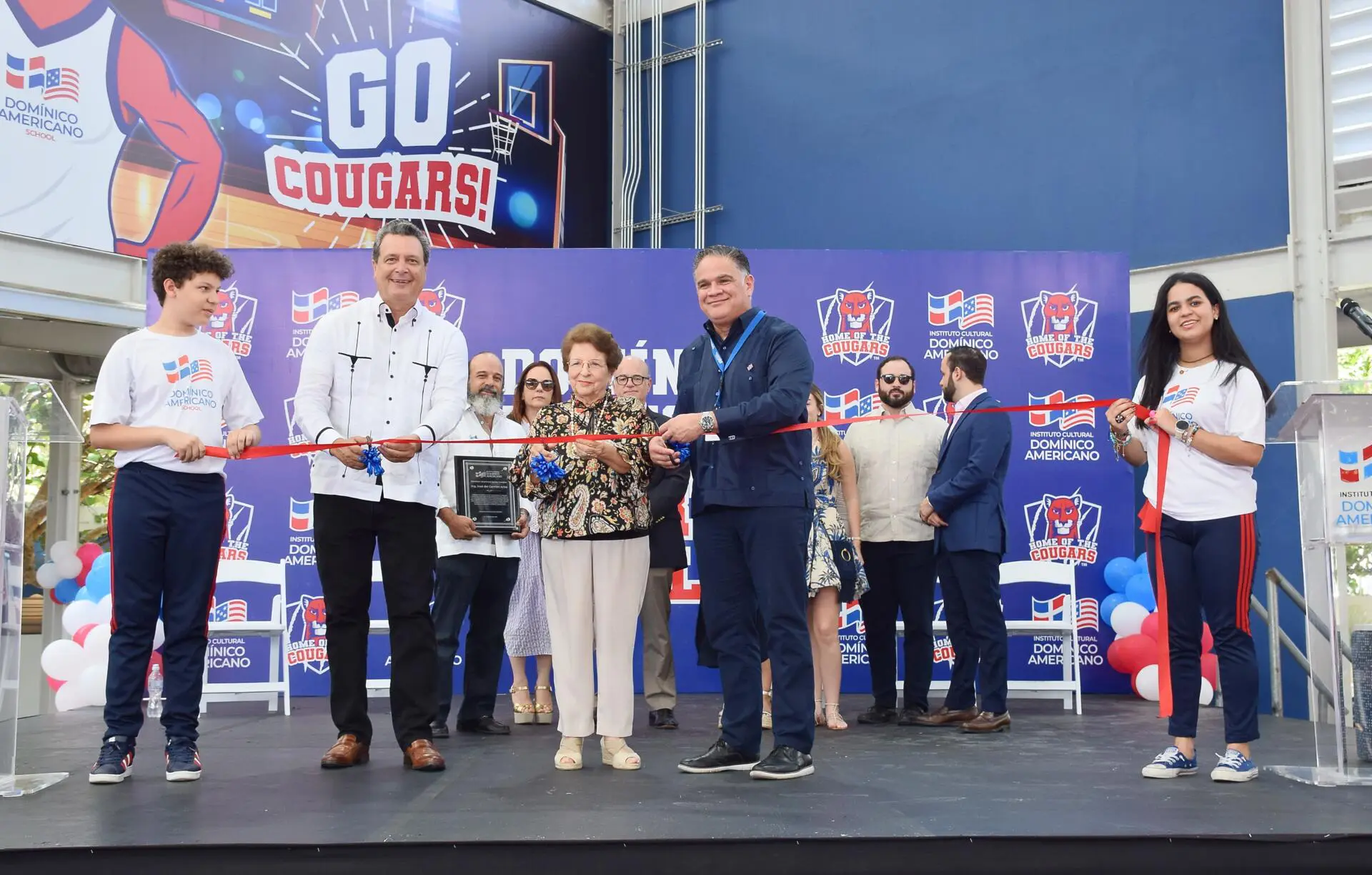 Instituto Cultural Domínico Americano inaugura complejo deportivo