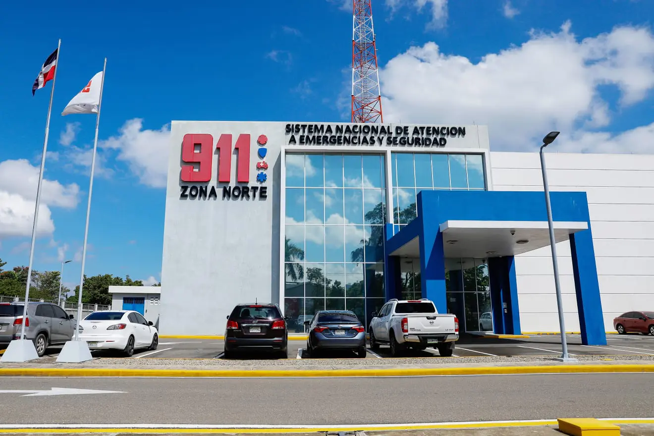 Sistema de Emergencias 911 asiste estudiantes y docentes