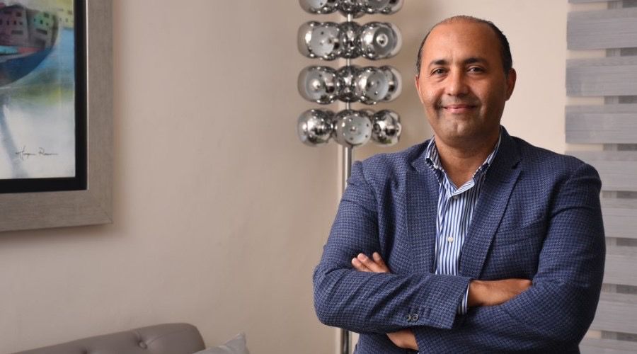 Llaman a candidatos a firmar pacto por la movilidad eléctrica