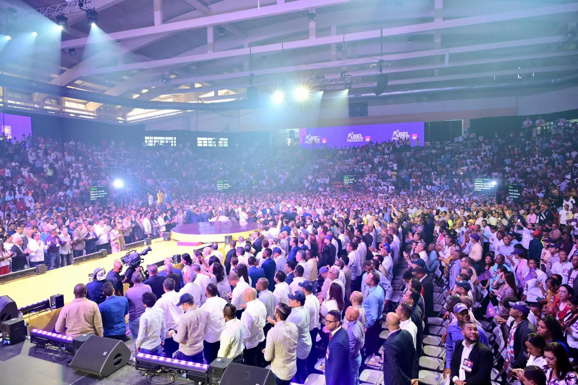 PLD proclama oficialmente a Abel Martínez como su candidato presidencial