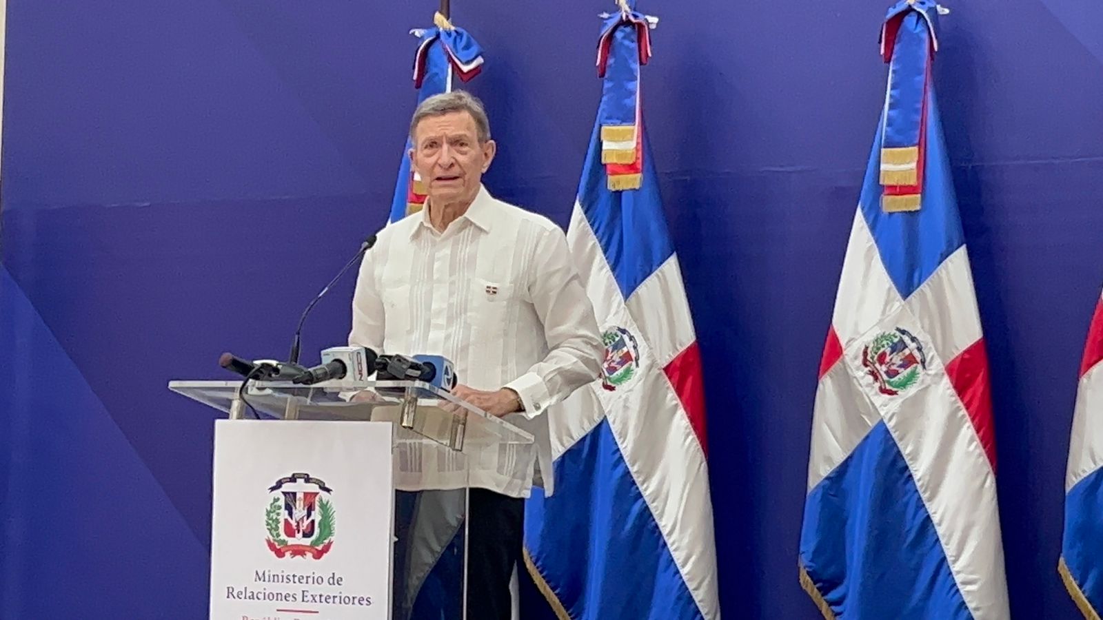 Canciller dominicano afirma autoridades Haití manipulan situación