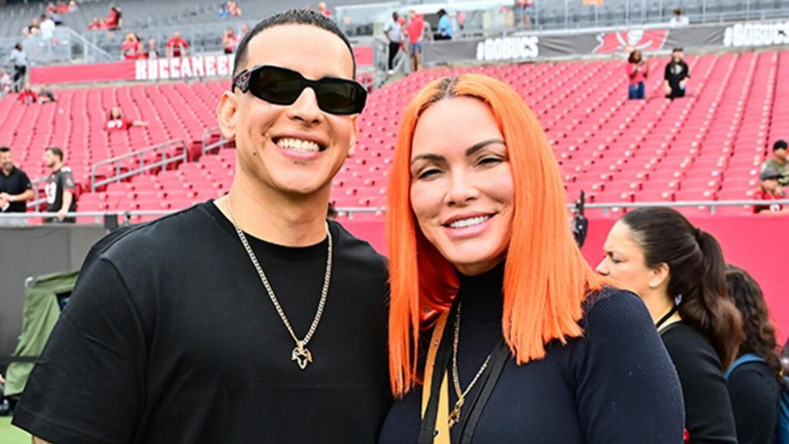 Esposa de Daddy Yankee acude al concierto de despedida