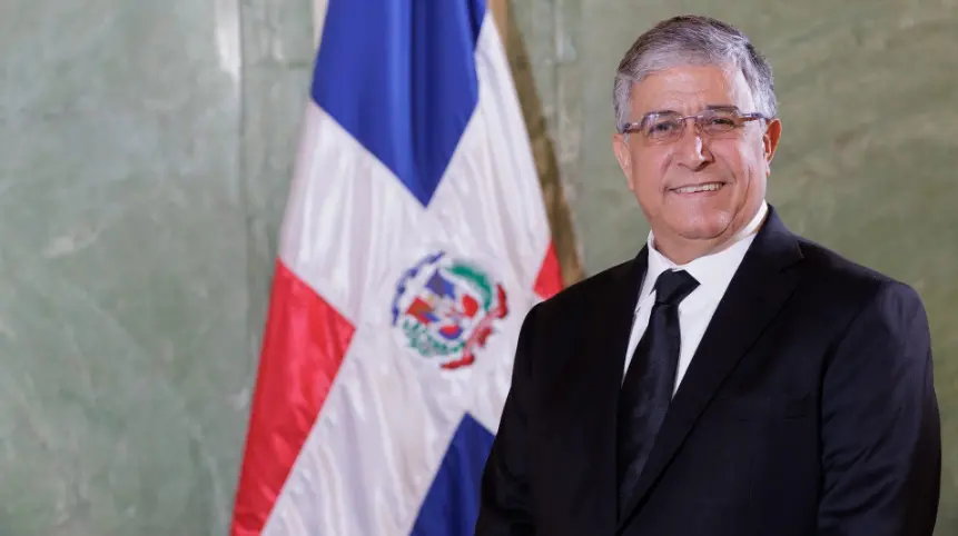 Félix Damián Olivares Grullón en Vistas Públicas del CNM