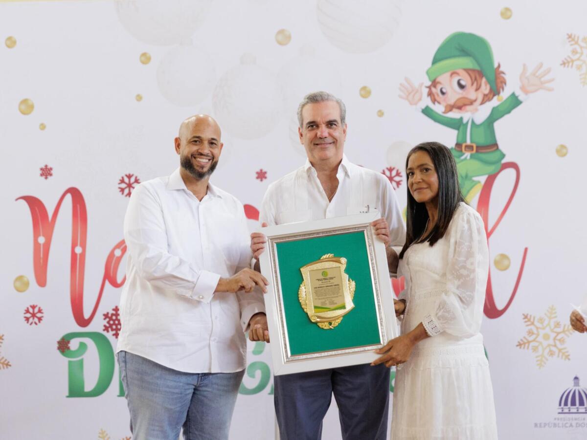 Abinader inaugura en Nagua nuevas instalaciones del ITLA