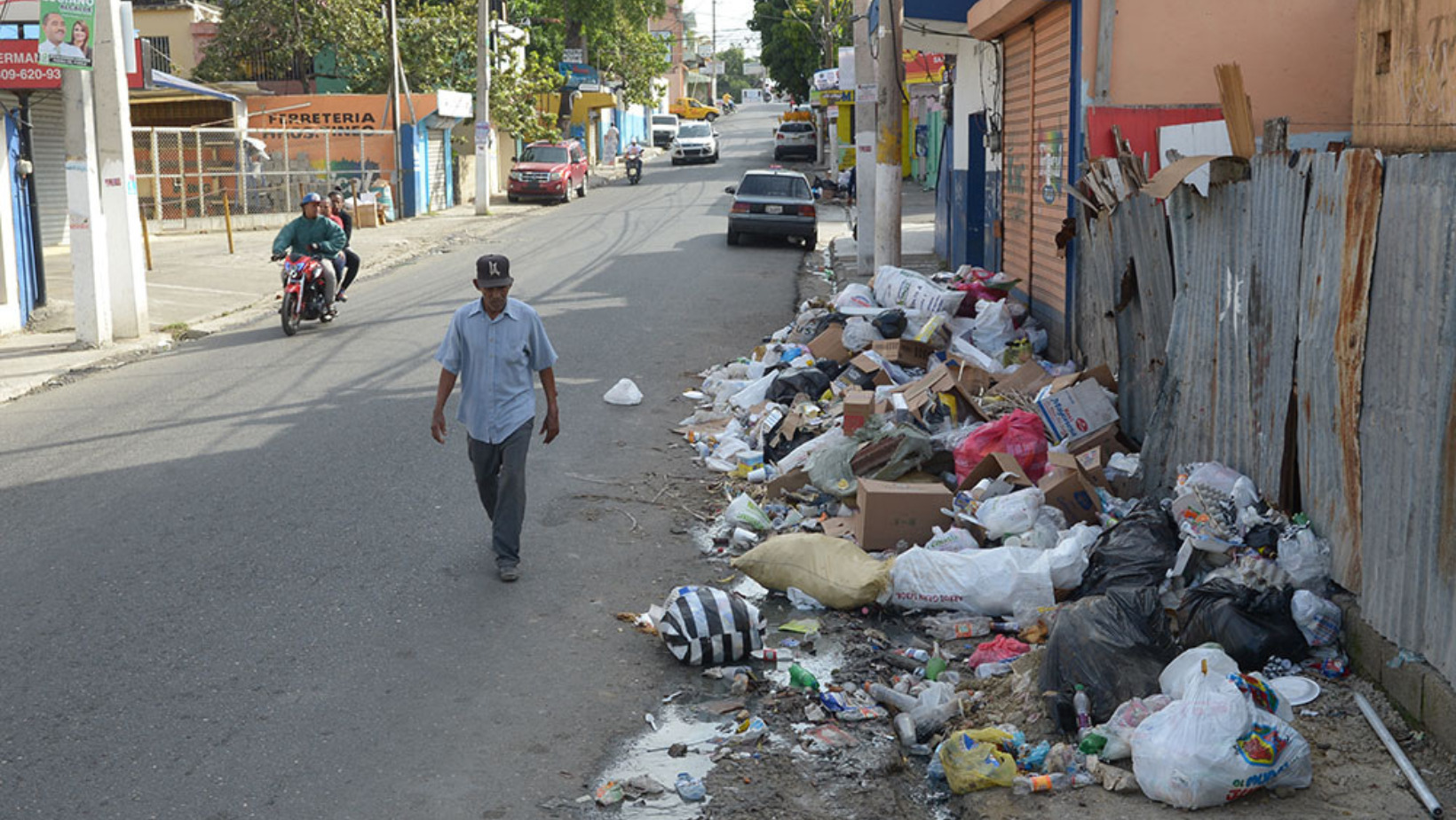 Quejas en Santo Domingo Oeste por cúmulos de basura