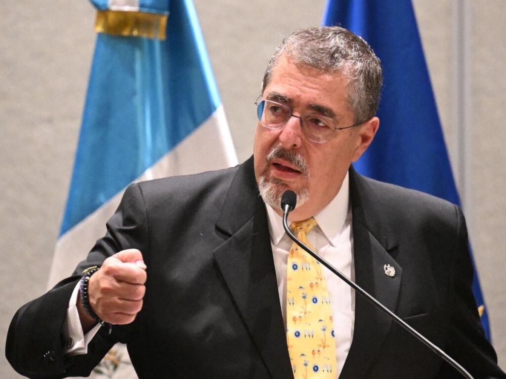 Bernardo Arévalo asume la presidencia de Guatemala