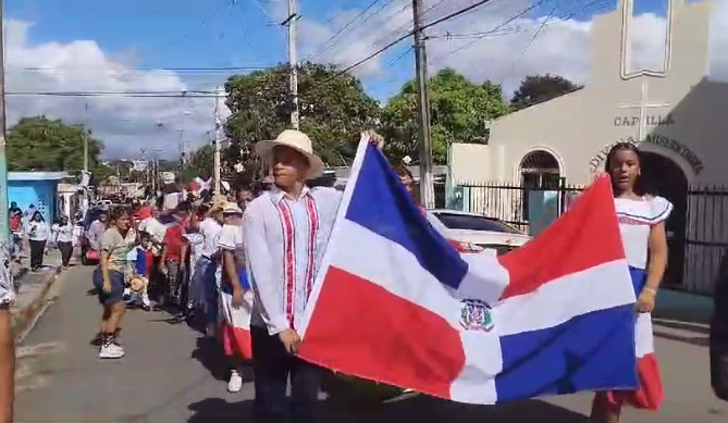 Centro educativo "Las Hormiguitas" celebra la independencia