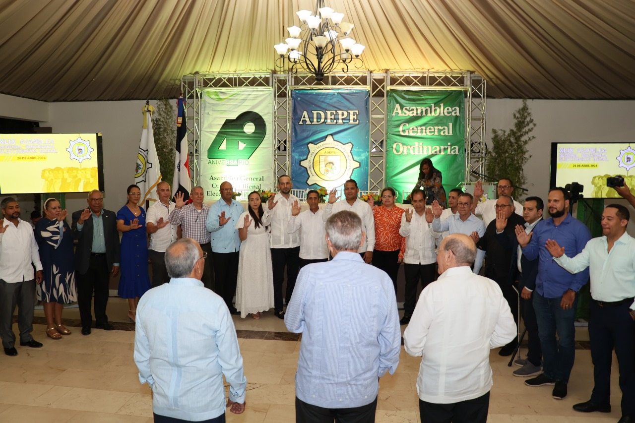 Adepe realiza asamblea y elige Amable G. como su presidente