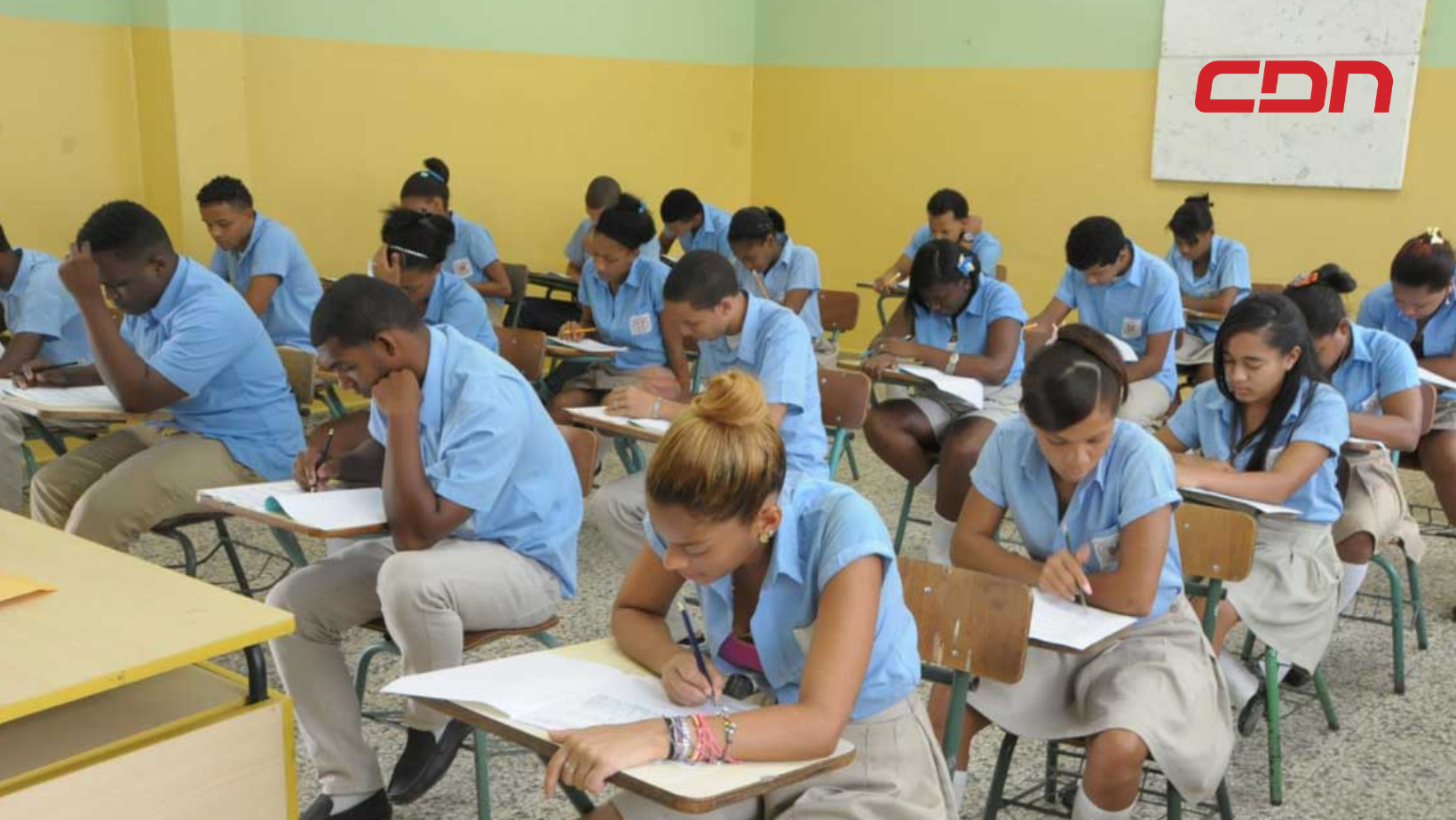 Debaten importancia de las Pruebas Nacionales de Secundaria