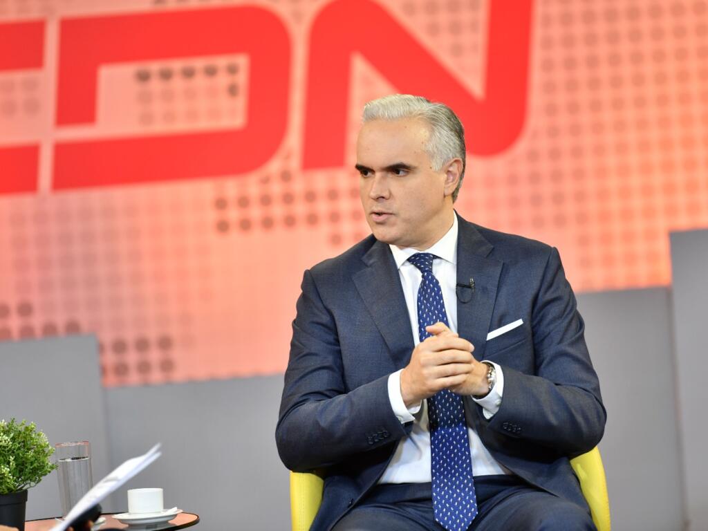 Luis Miguel de Camps: Vienen mejoras para el sector laboral