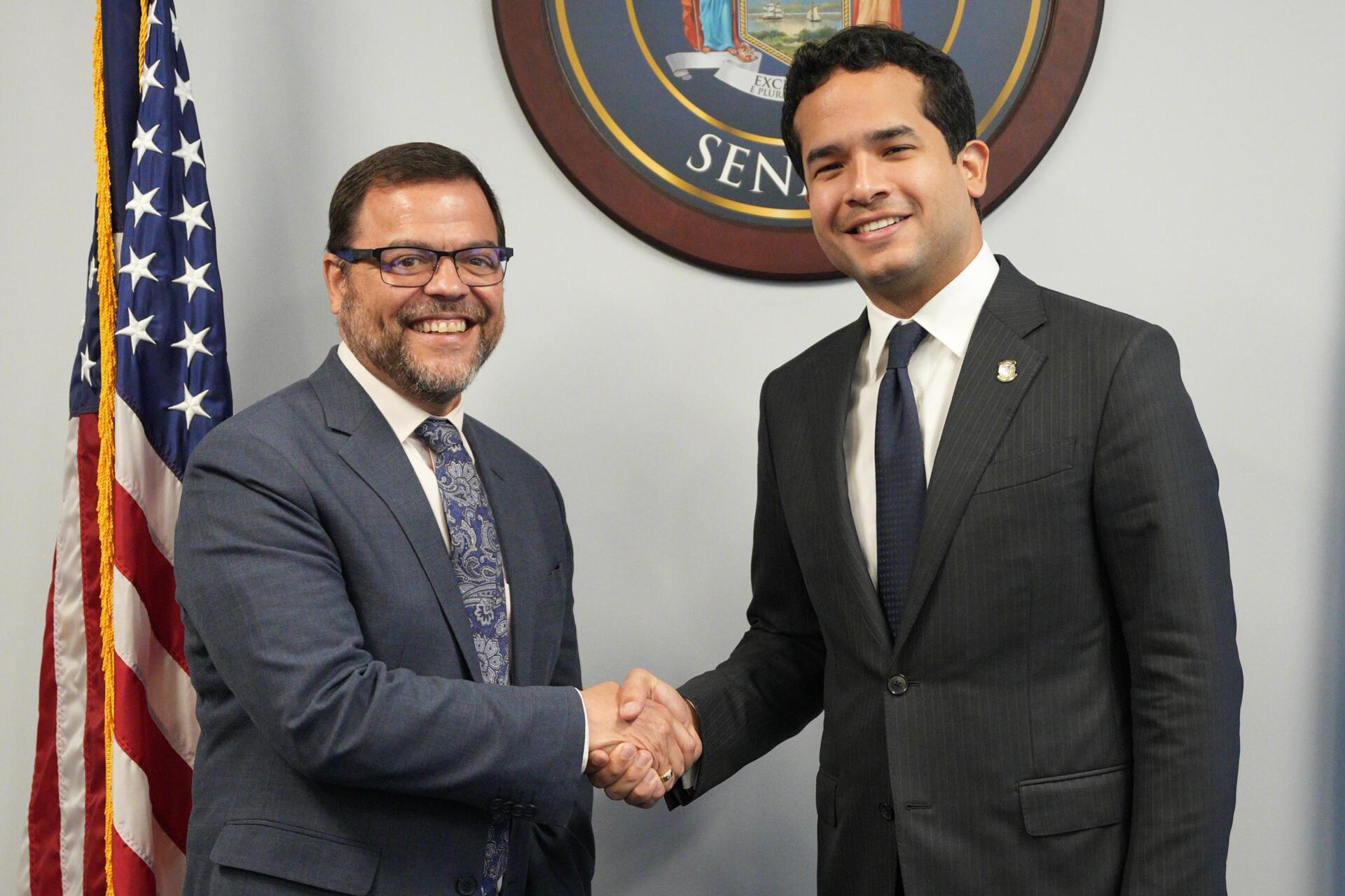 Omar Fernández Y senador de NY acuerdan promoción de negocios dominicanos