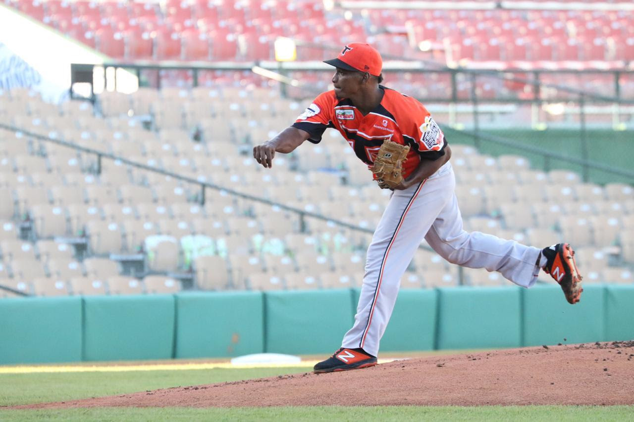 Jenrry Mejía regresa a los Toros del Este