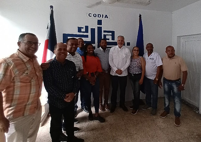 Ingeniero Félix Nina gana elecciones del Codia en San Cristóbal