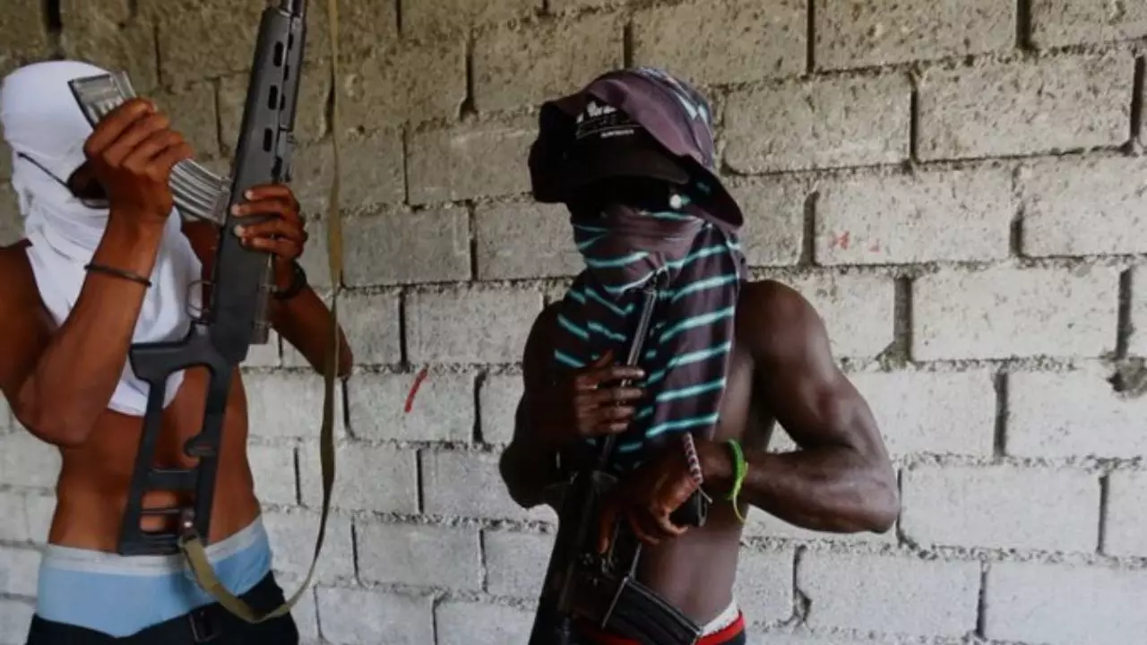 Clerén adulterado cobra la vida de 15 miembros de banda haitiana