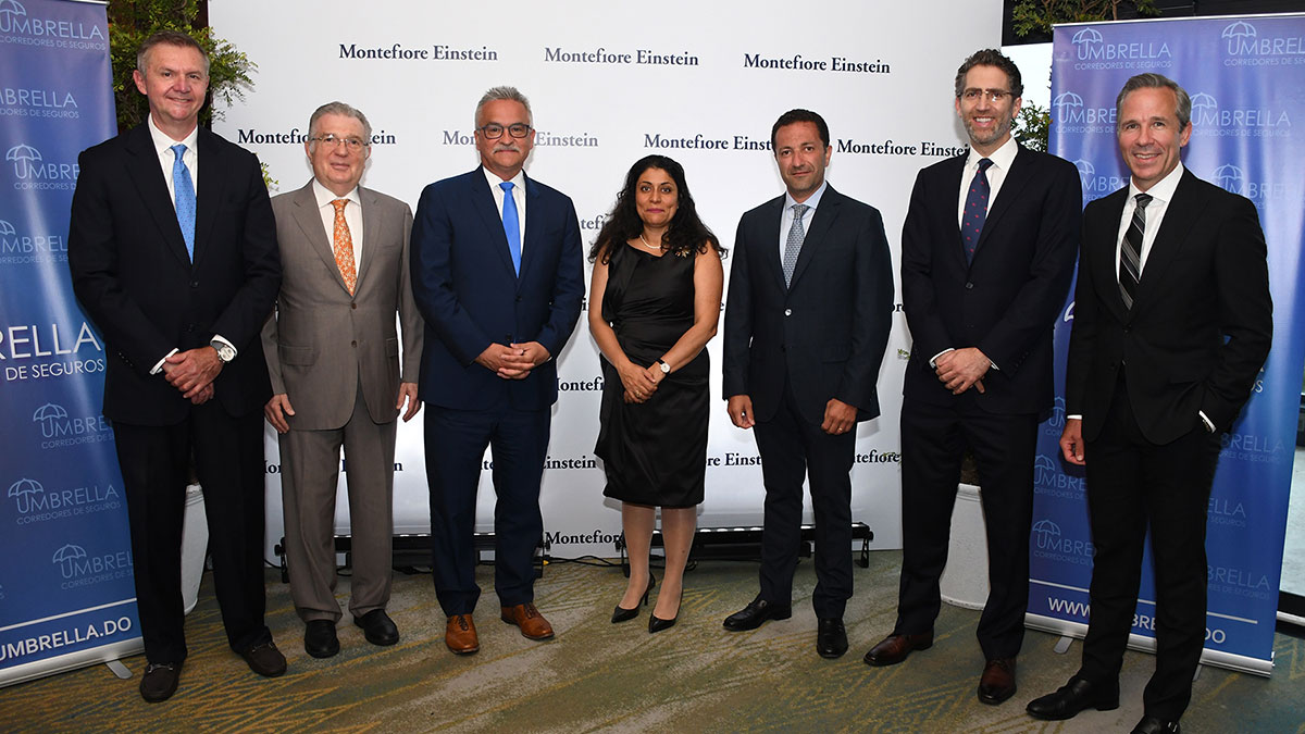 Grupo Rica presenta libro “Rica: 50 años de historia” - Periódico El Caribe