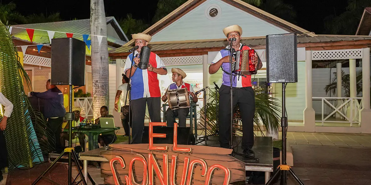 Fiesta Dominicana, una experiencia que resaltó la cultura