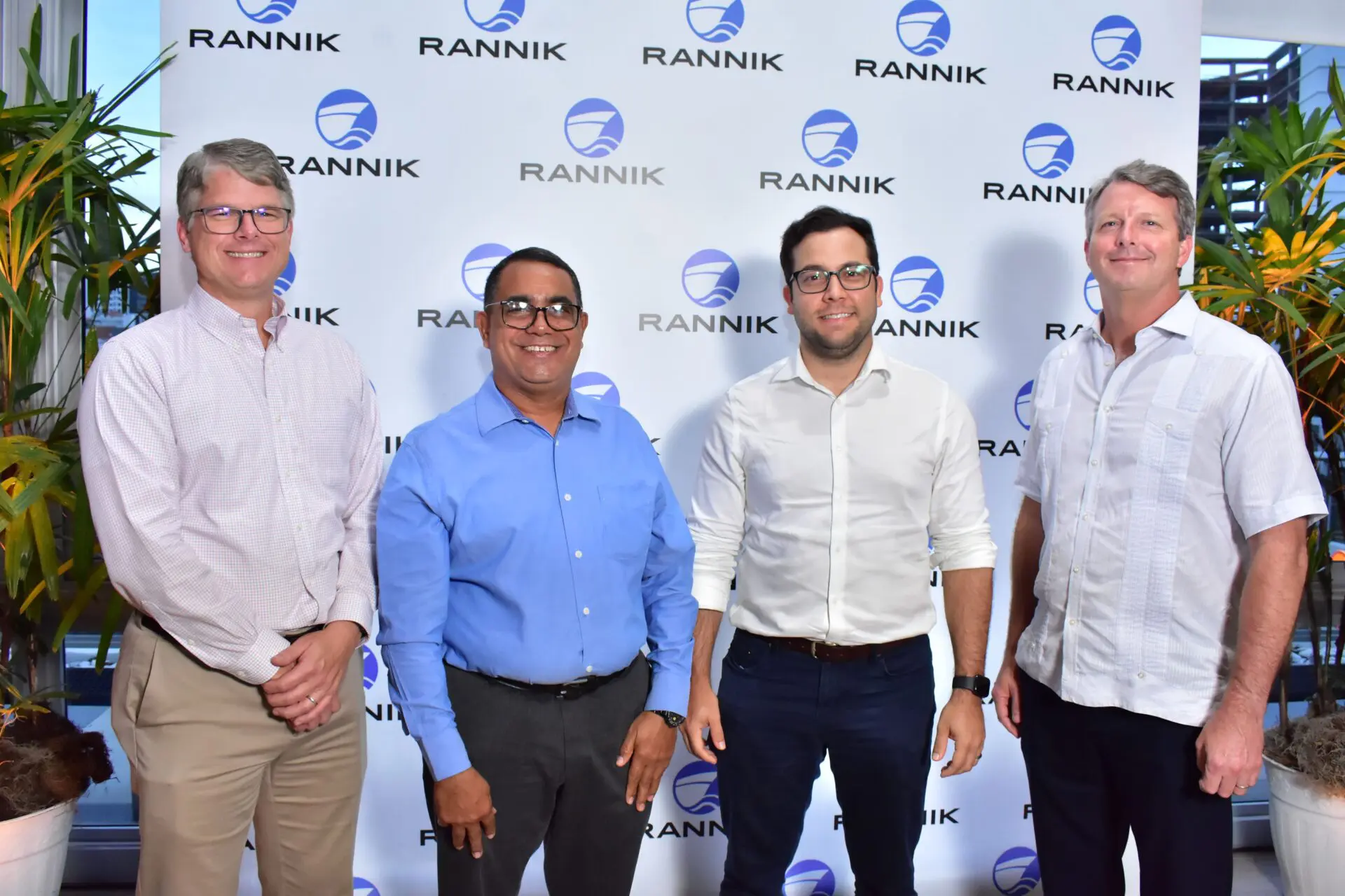 Grupo Rannik realiza coctel en honor a clientes comerciales