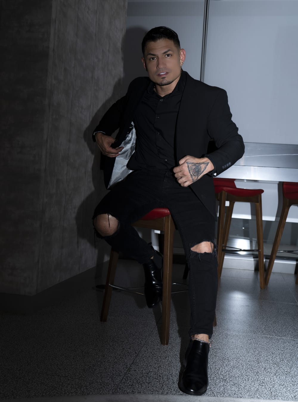 El color de cabello ideal para pieles oscuras según el exitoso influencer y experto en belleza ...