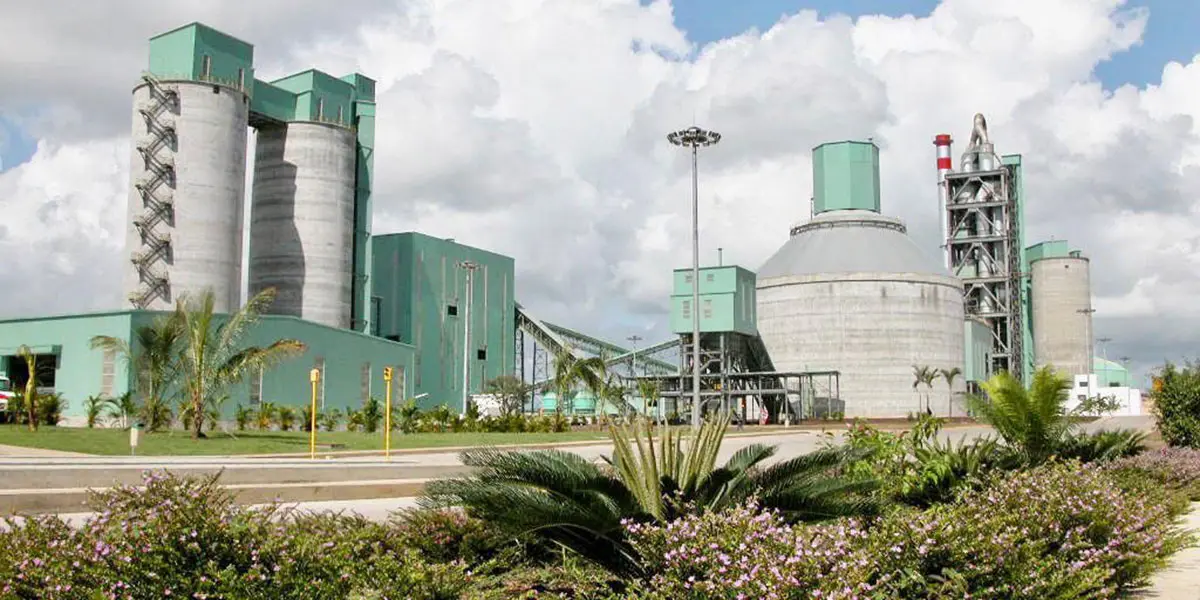 Domicem destaca aporte al fisco en su 17 aniversario