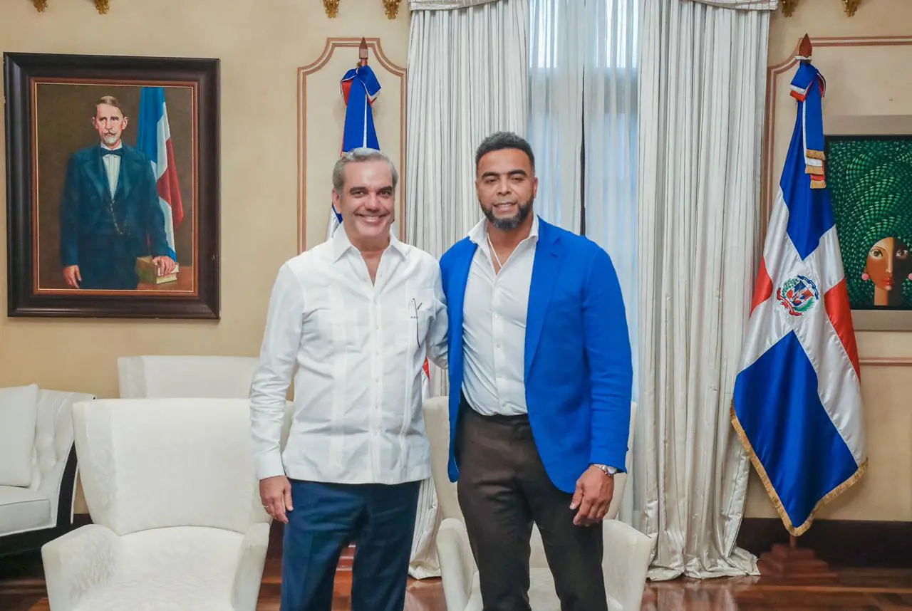 Nelson Cruz en su visita Abinader aborda necesidades de Montecristi