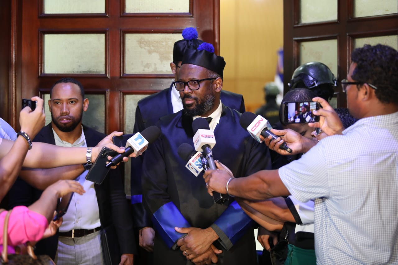 Camacho dice acciones de Lockward buscan estropear investigación