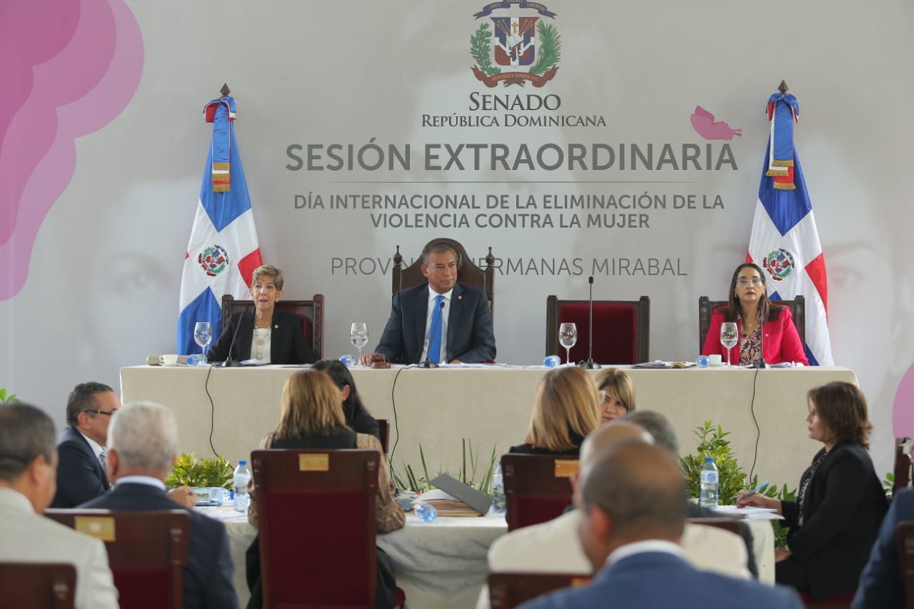 Senadores enarbolan valores y fortalezas de las Hermanas Mirabal