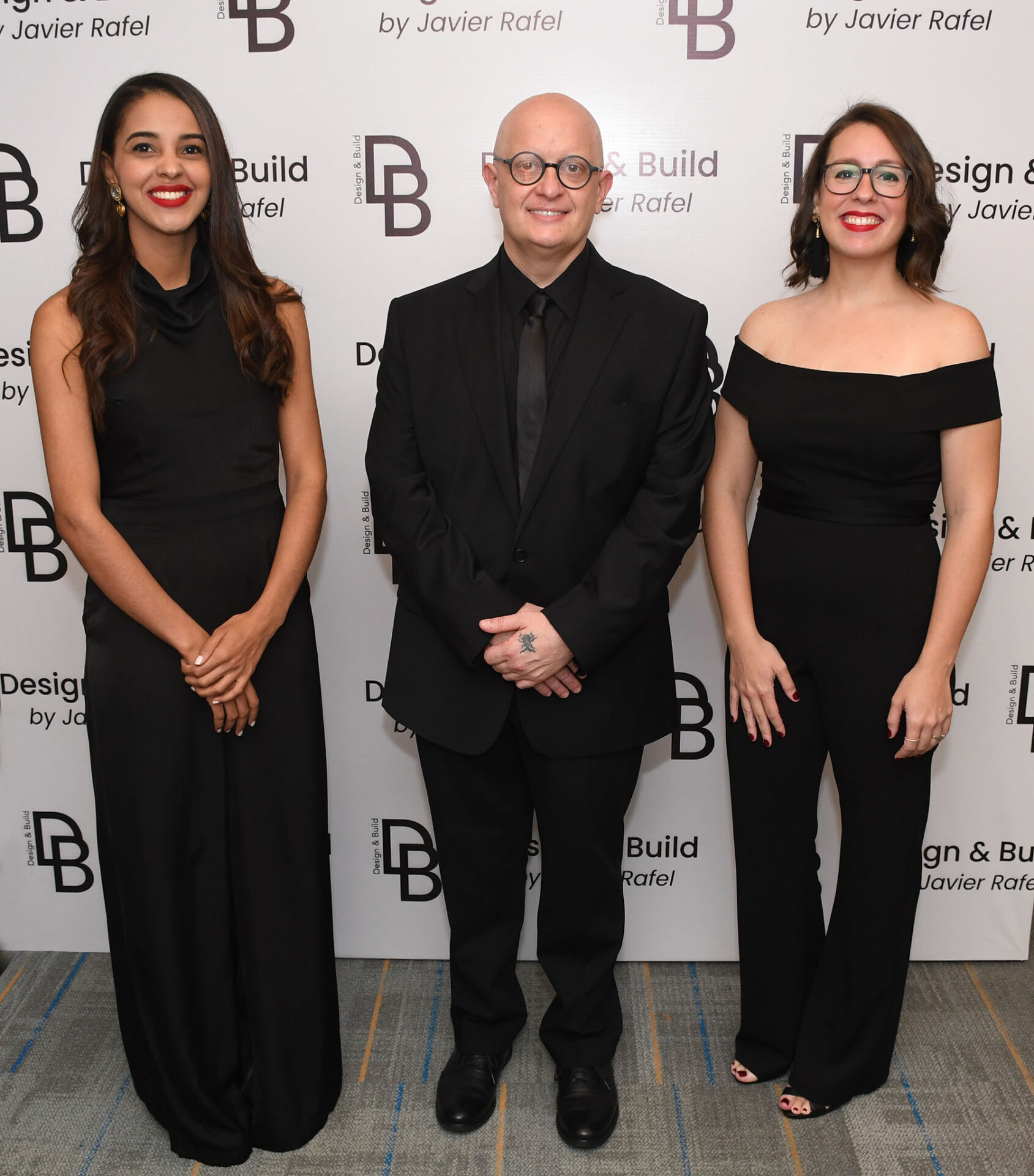 Inauguran empresa Design and Build By Javier Rafel