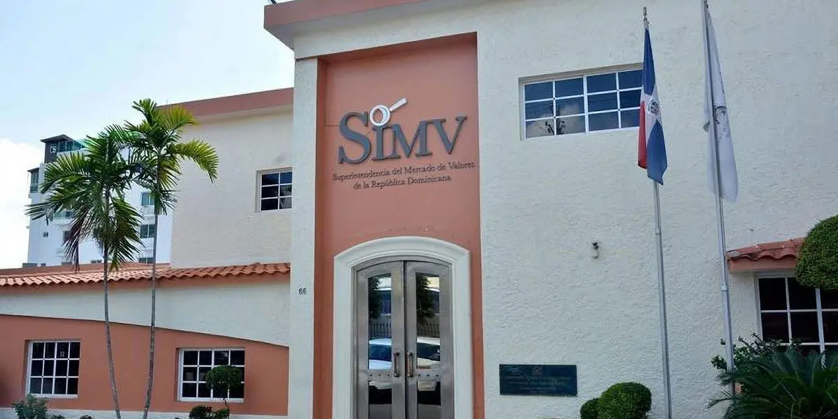 Aprueba dos alternativas para fondos inversión