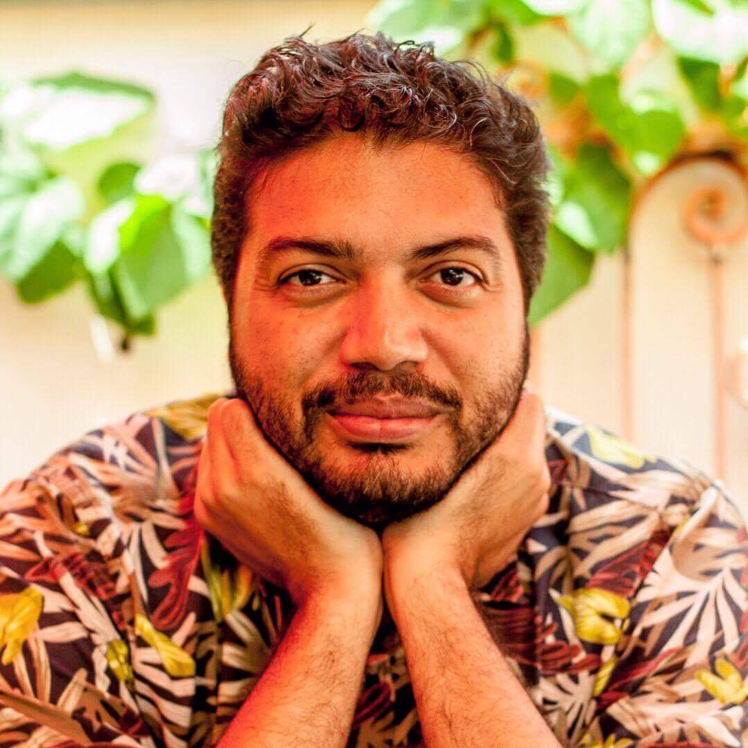 Poesía dominicana se asoma a la India de la mano del poeta Frank Báez