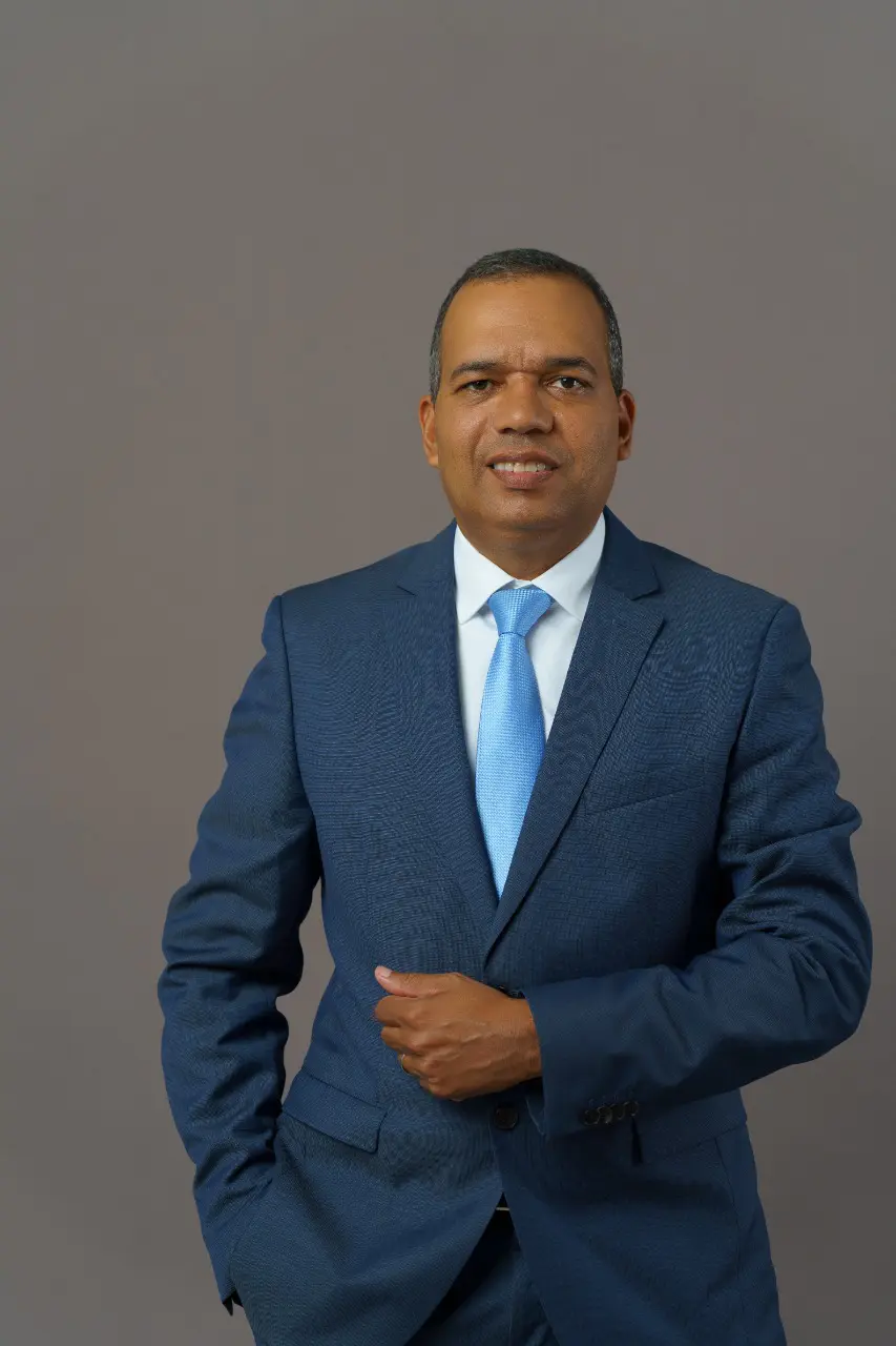 GoldQuest presenta proyecto de mina subterránea en San Juan