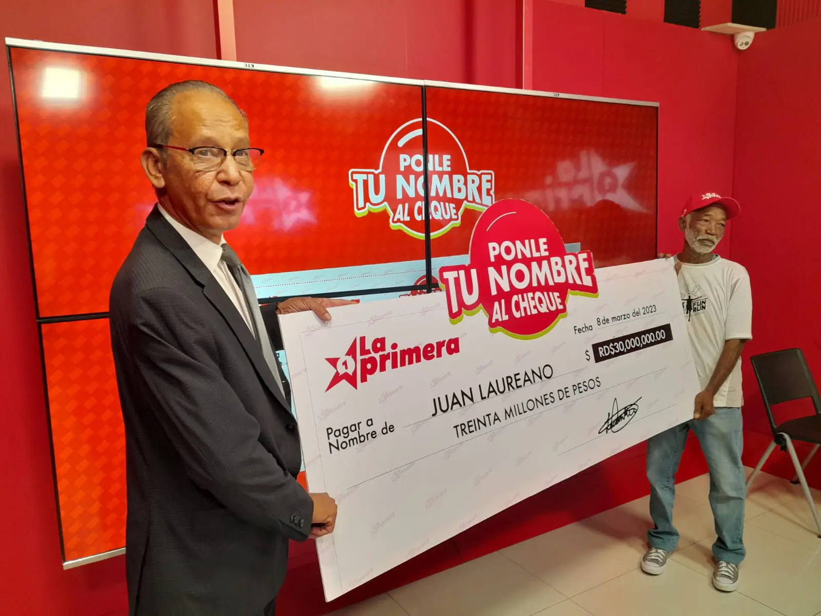 Un pintor gana RD$30 millones en sorteo Loto 5 Más de Lotería La ...