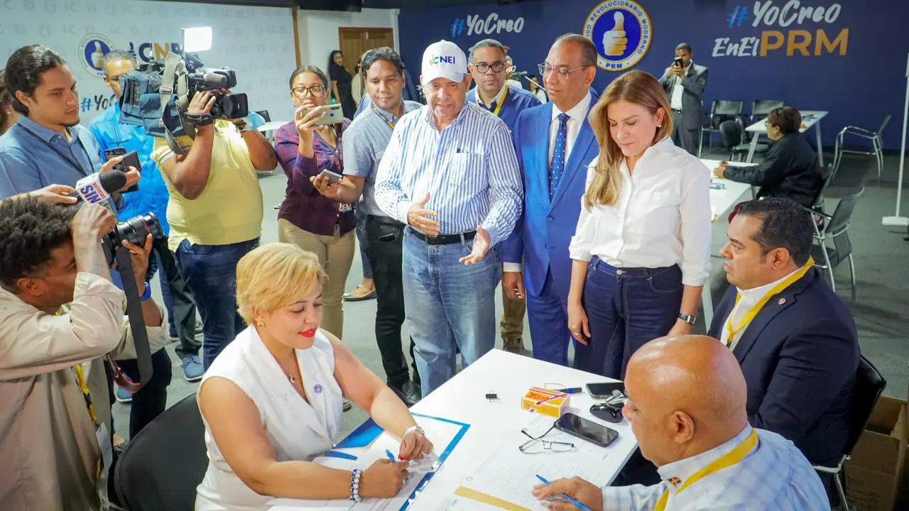 PRM abre inscripciones de precandidatos municipales y legislativos