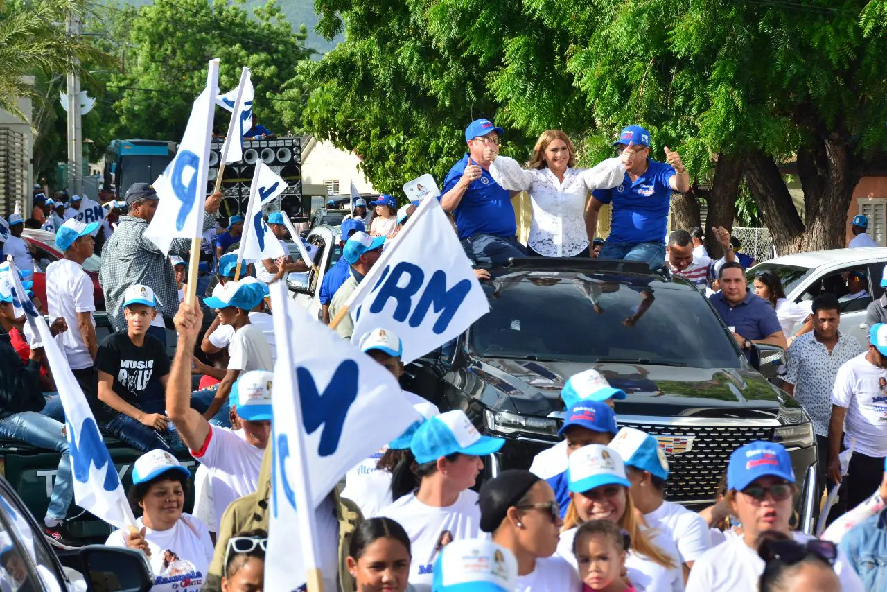 Manuela Ortiz encabeza marcha en Estebanía, Azua - Periódico elCaribe