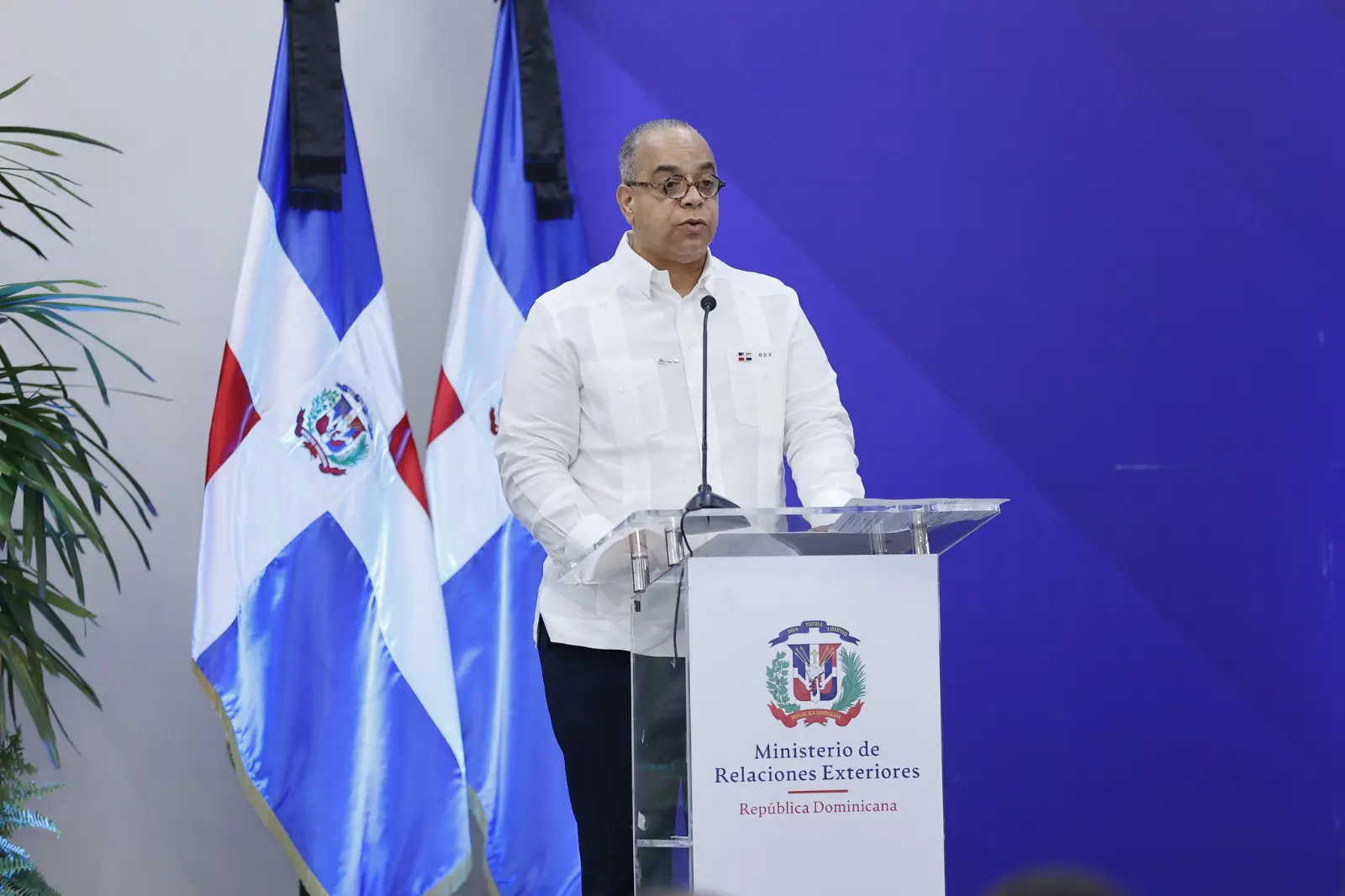 Mirex presenta Poder Consular Único simplifica a dominicanos adquirir...