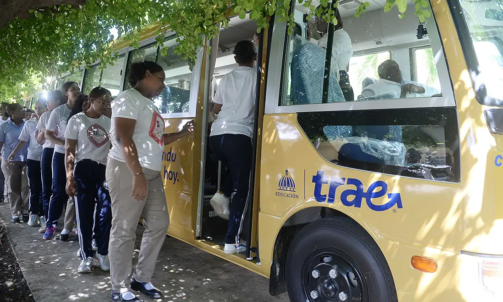 Se inicia ampliación transporte escolar público en el GSD - Periódico ...