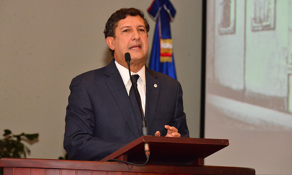 Homenaje póstumo a monseñor Agripino Núñez Collado - Periódico elCaribe