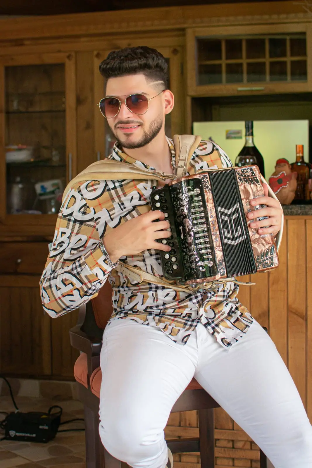Jayson Guzmán con nuevo tema y gira por EU “Ella me olvidó” - Periódico ...